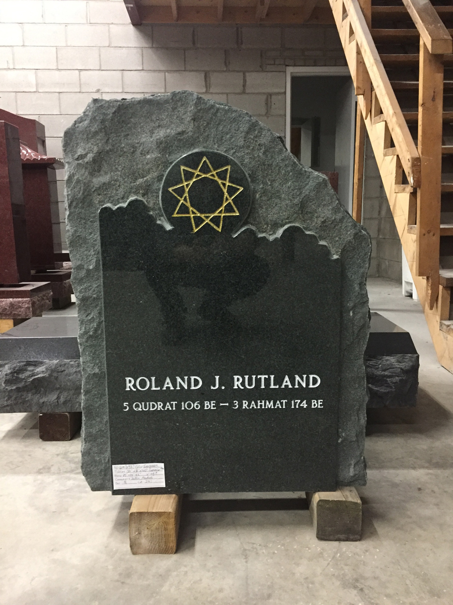 Headstone | Custom Monuments | Legacy Monument | Custom Headstone ...